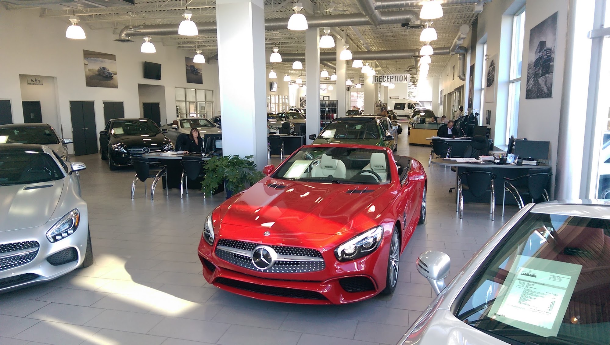 MERCEDES-BENZ DOWNTOWN CALGARY - Calgary AB - Hours, Directions ...