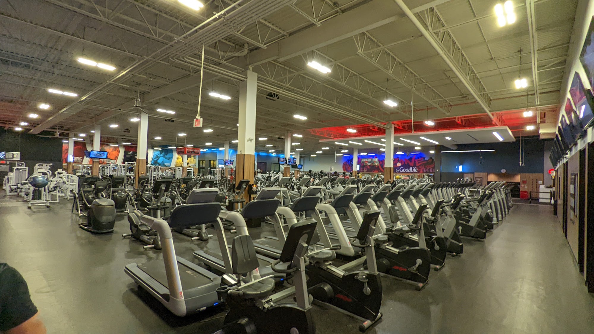 GOODLIFE FITNESS CALGARY SUNRIDGE - Calgary AB - Hours, Directions ...