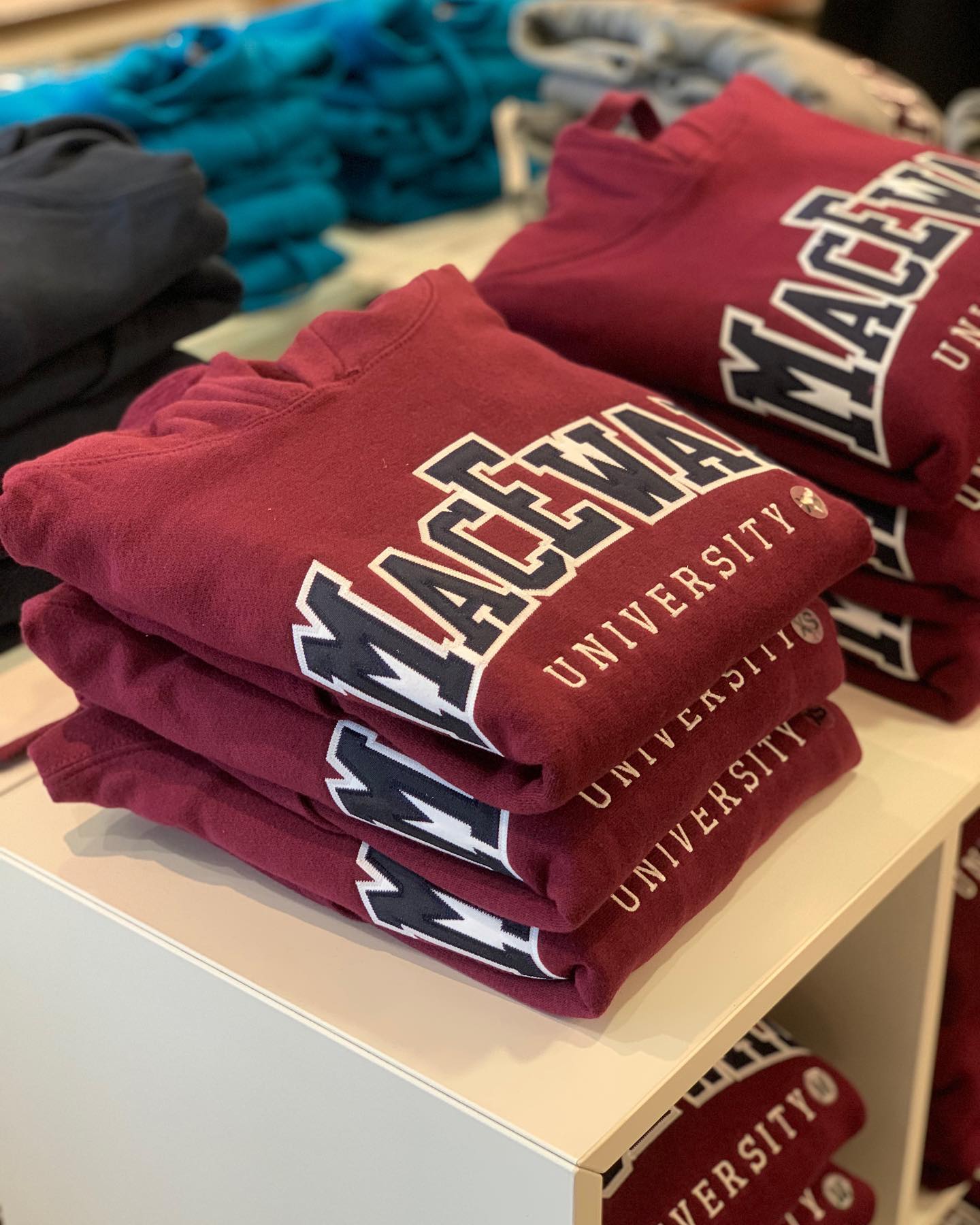 MACEWAN UNIVERSITY BOOKSTORE - Edmonton AB - Hours, Directions, Reviews ...