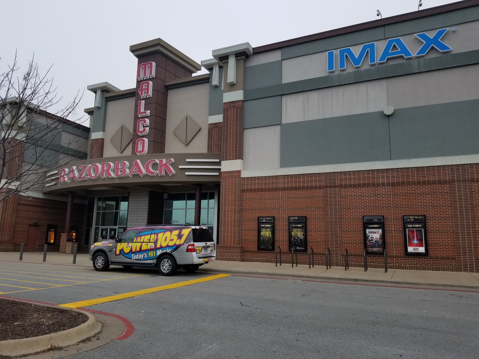MALCO RAZORBACK CINEMA GRILL & IMAX - Fayetteville AR - Hours ...