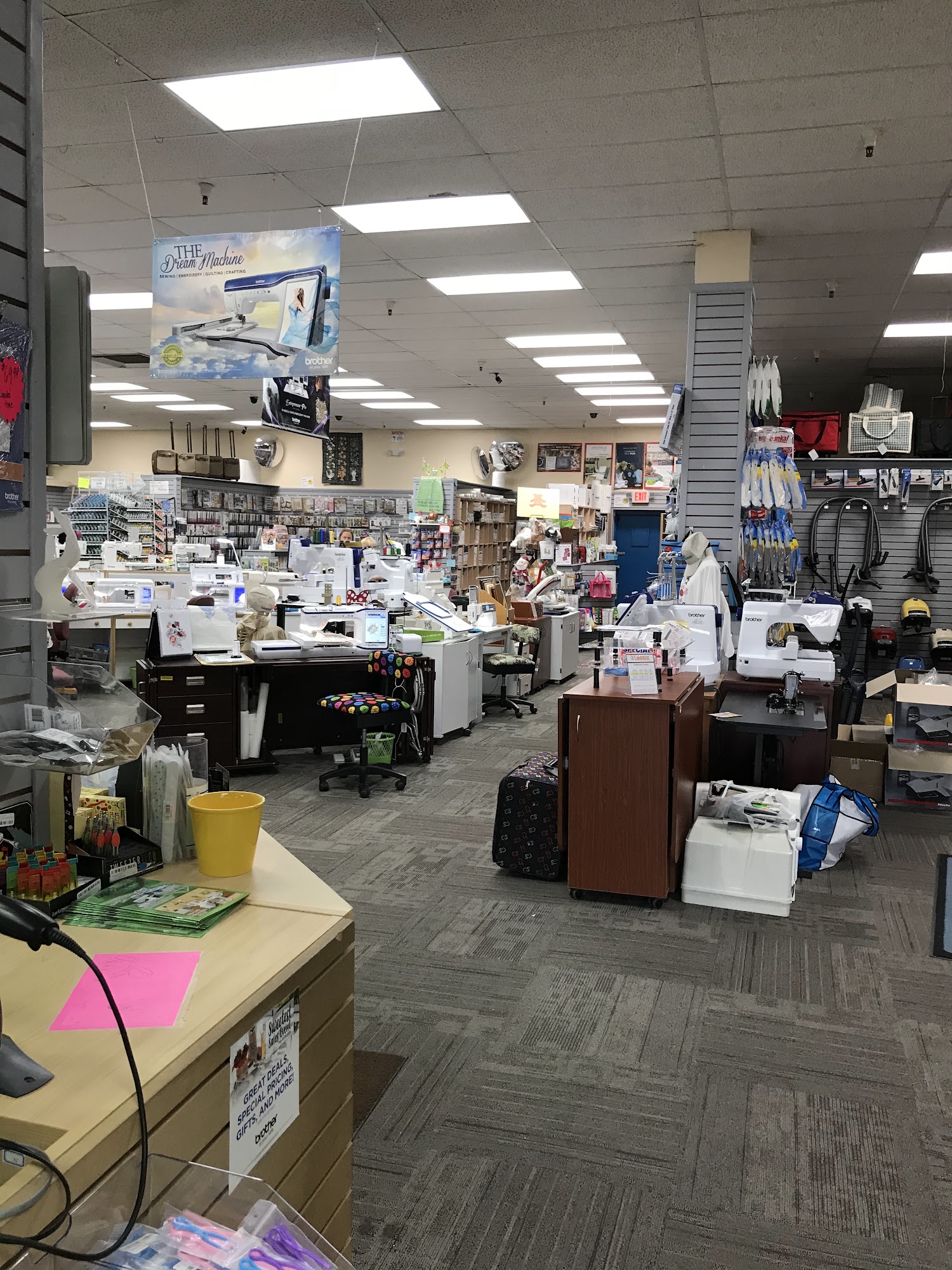 MULQUEEN SEWING & FABRIC CENTERS - Mesa AZ - Hours, Directions, Reviews ...