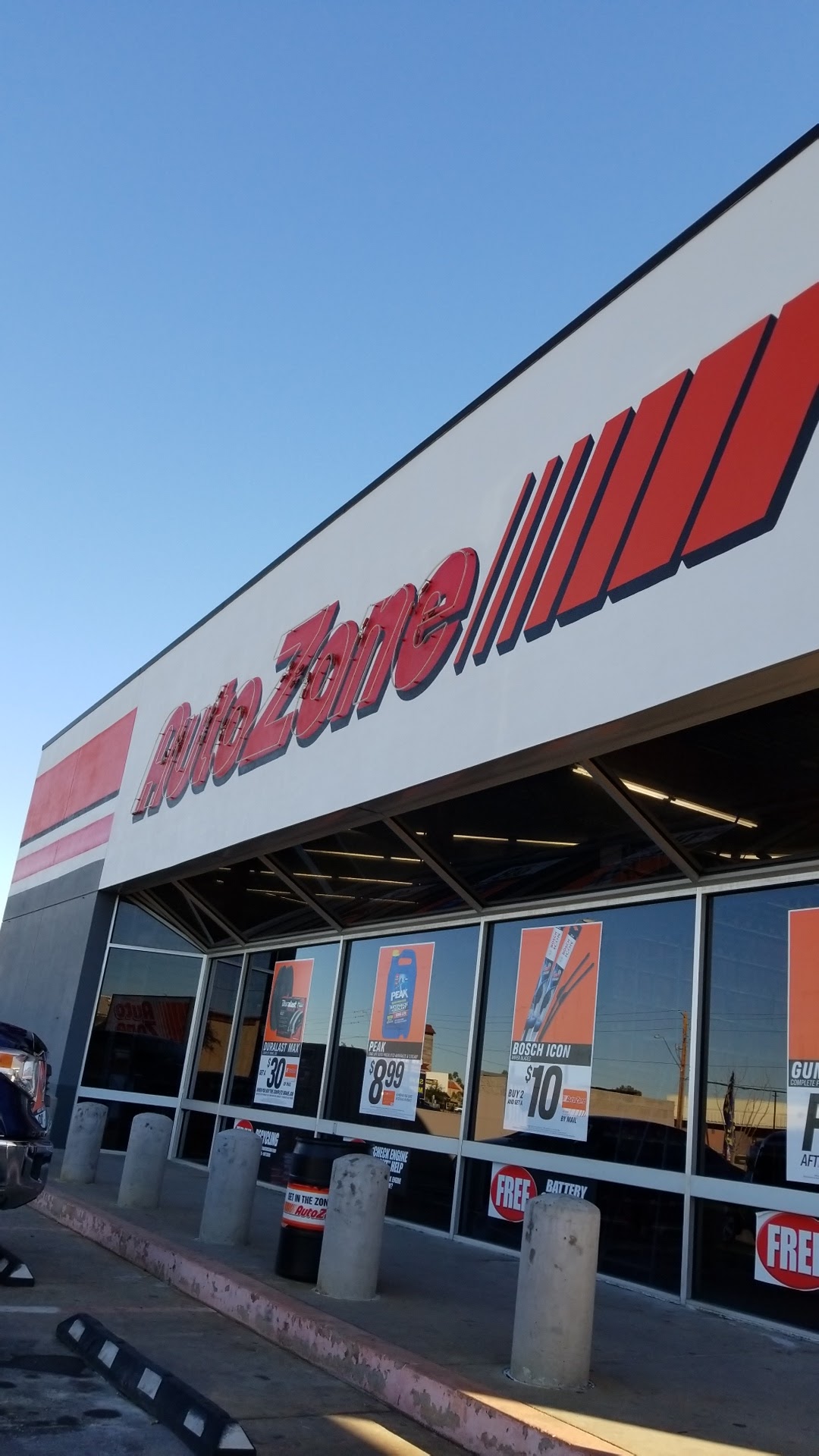AUTOZONE AUTO PARTS - 16823 N 43rd Ave, Phoenix AZ - Hours, Directions ...
