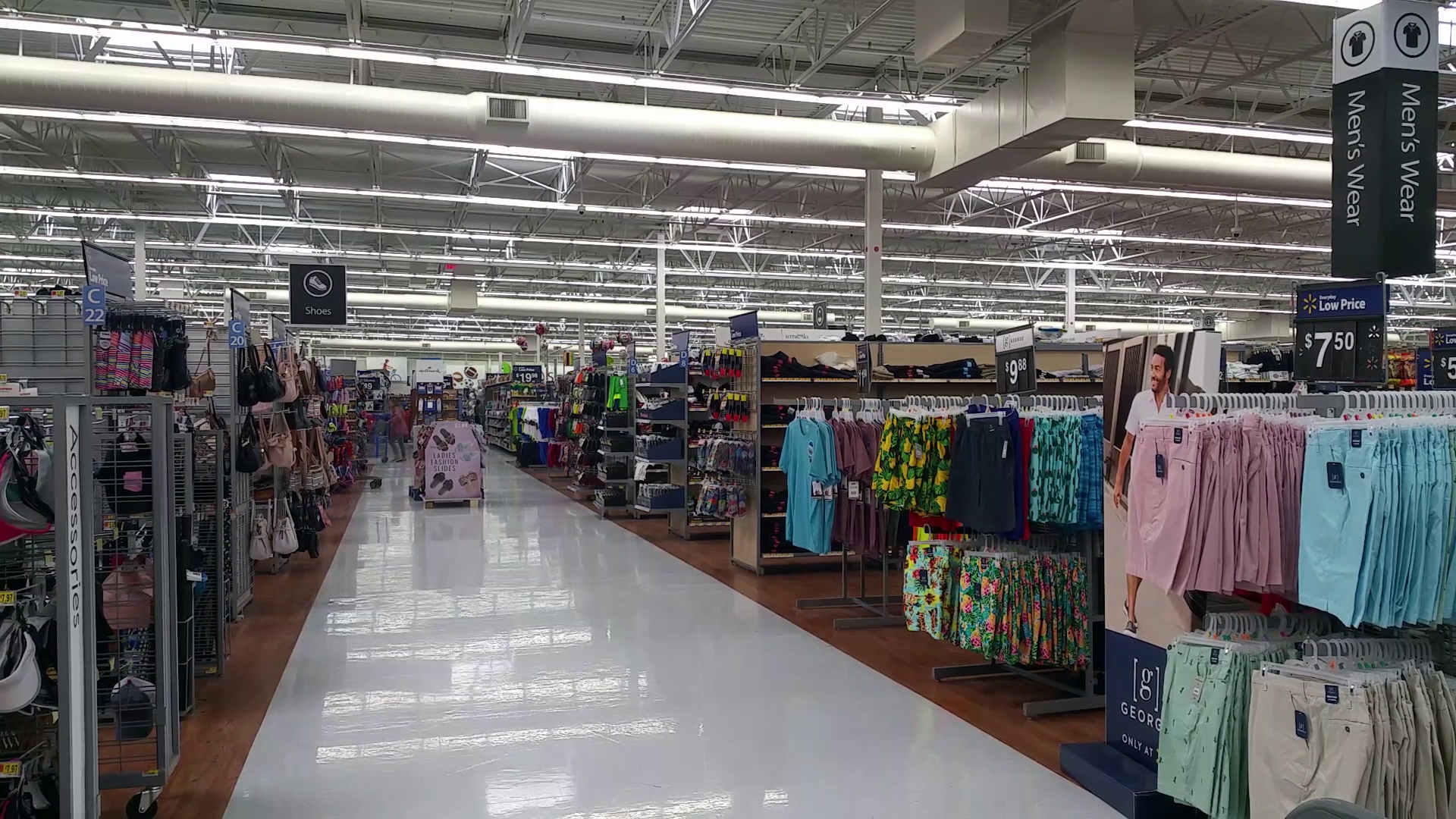 WALMART SUPERCENTER - 5401 S White Mountain Rd, Show Low AZ - Hours ...