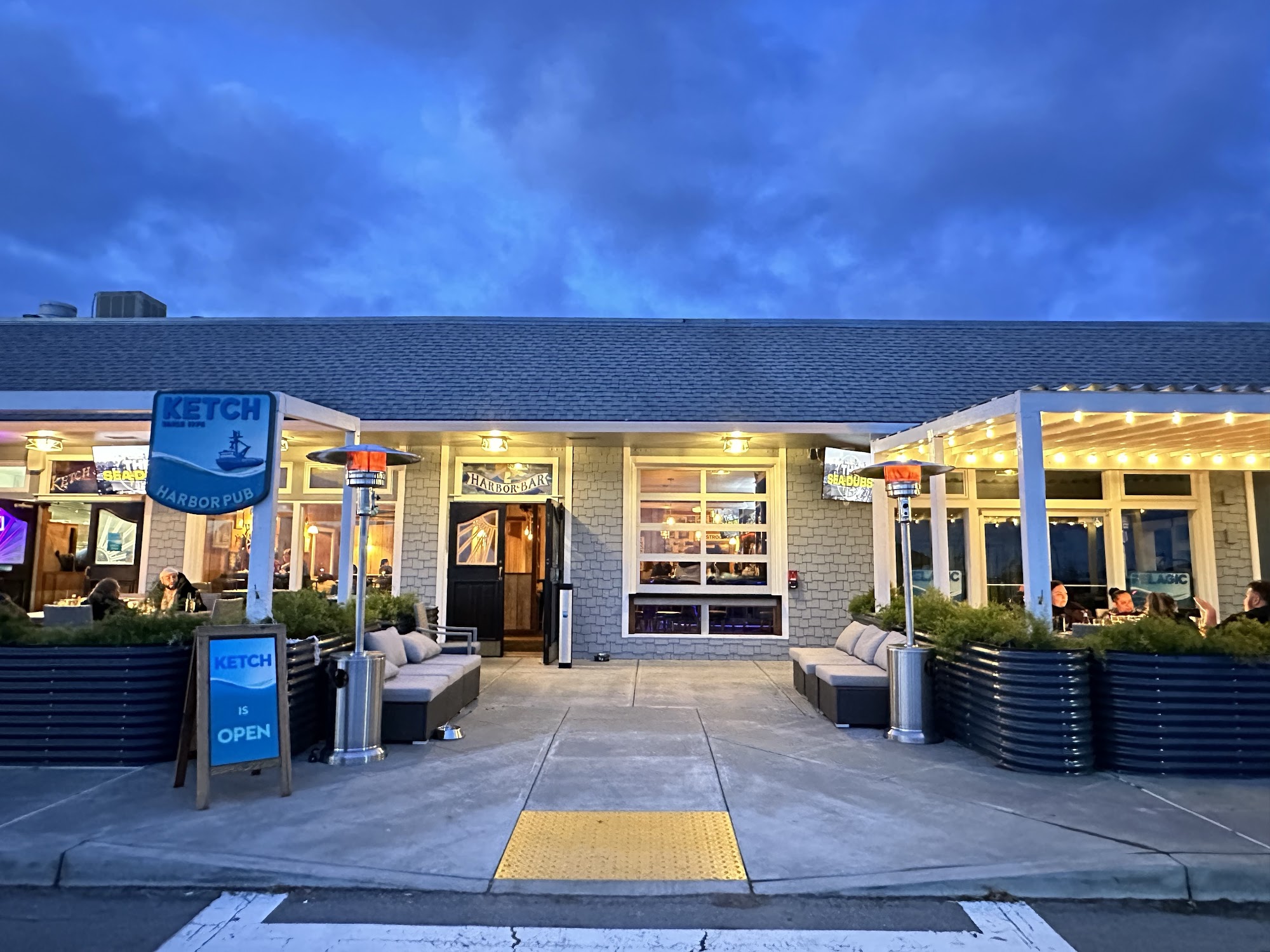THE 15 BEST Restaurants in Half Moon Bay, CA - With Menus, Reviews ...