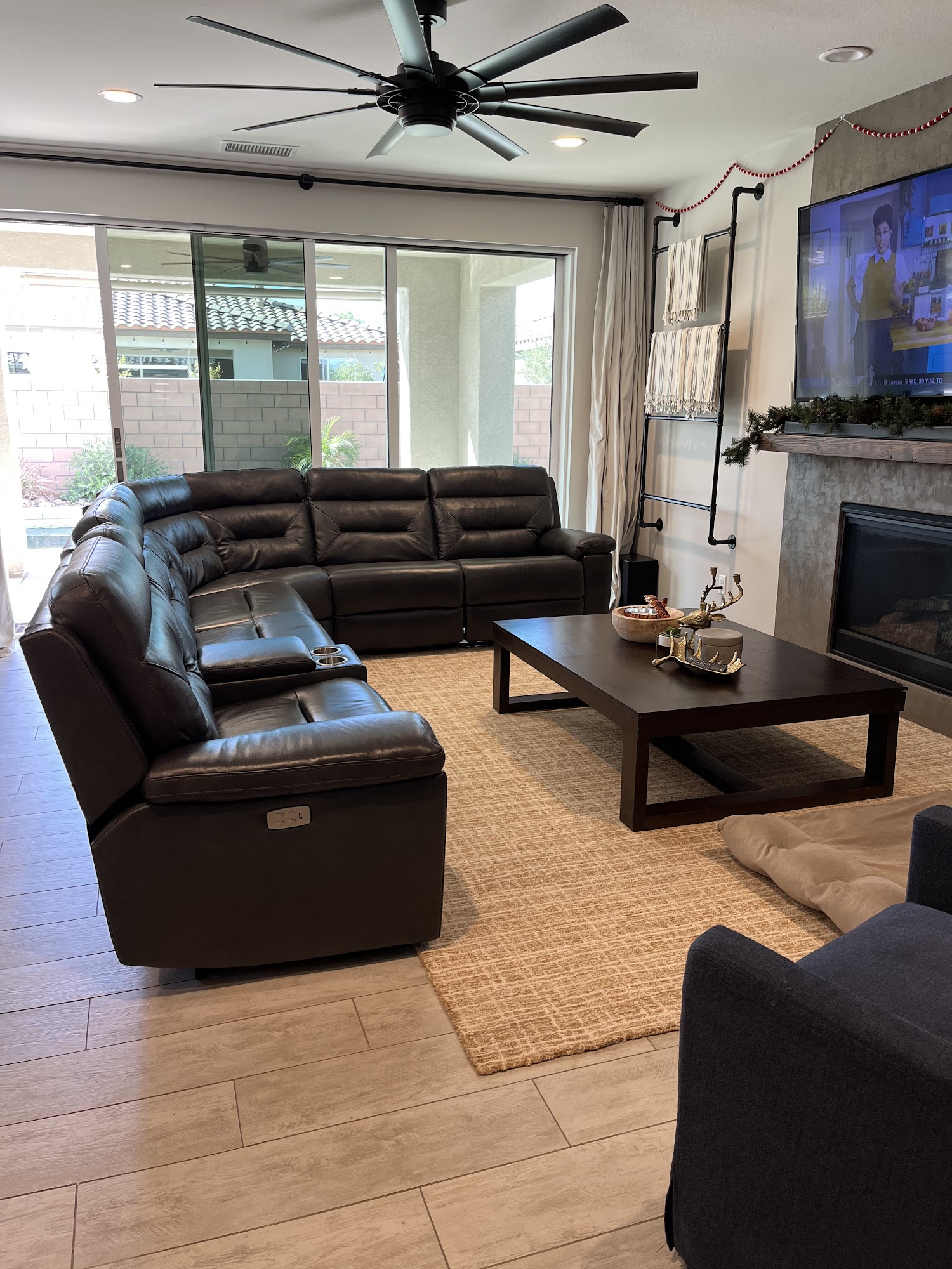 MATHIS OUTLET - Indio CA - Hours, Directions, Reviews - Loc8NearMe