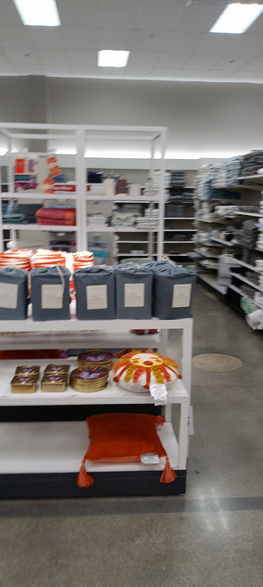 TARGET - 3333 Arlington Ave, Riverside CA - Hours, Directions, Reviews ...