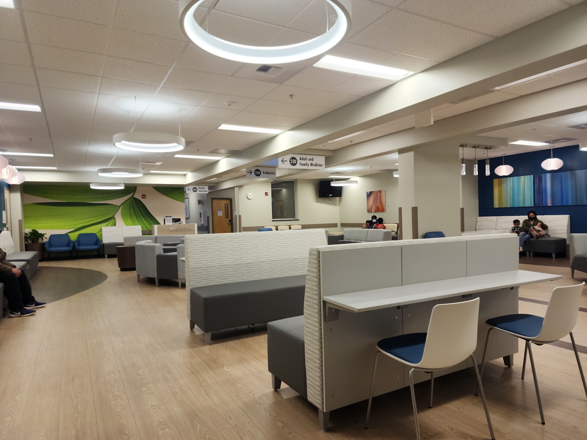 KAISER PERMANENTE TRACY MEDICAL OFFICES - Tracy CA - Hours, Directions ...