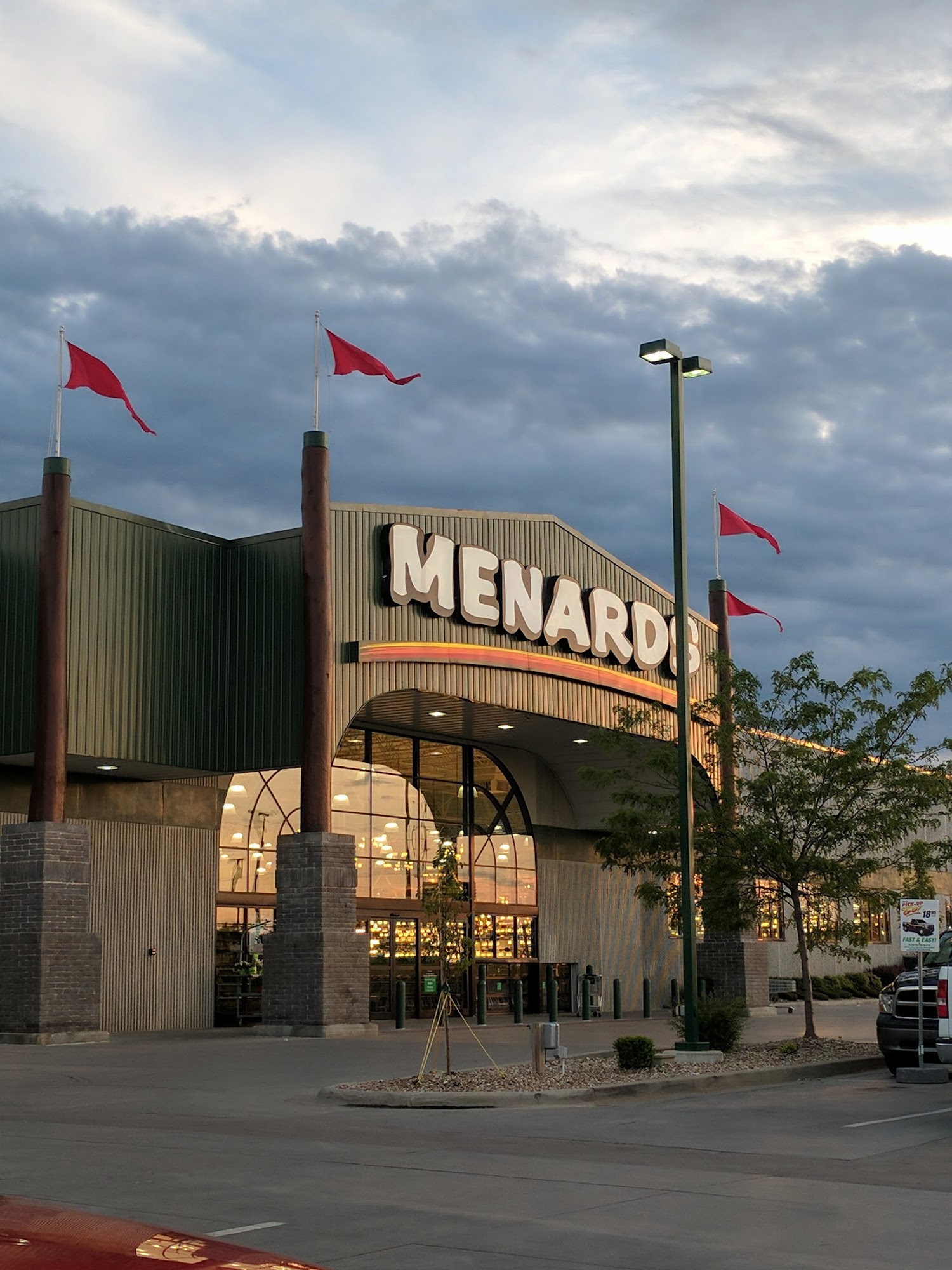 MENARDS - 6401 SW 17th St, Topeka KS - Hours, Directions, Reviews ...