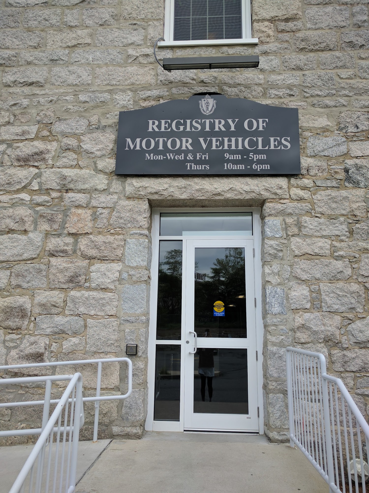 MASSACHUSETTS REGISTRY OF MOTOR VEHICLES - Fall River MA - Hours ...