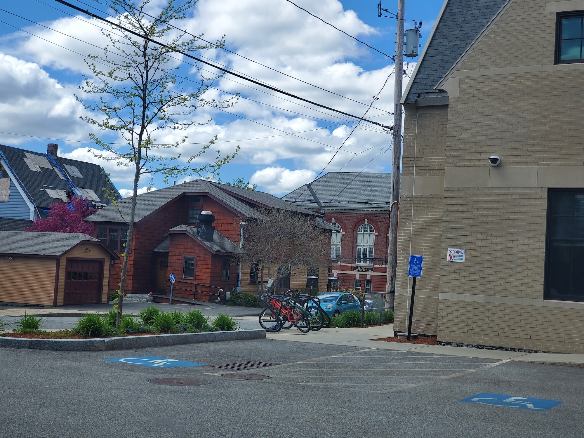 HOPKINTON PUBLIC LIBRARY - Hopkinton MA - Hours, Directions, Reviews ...