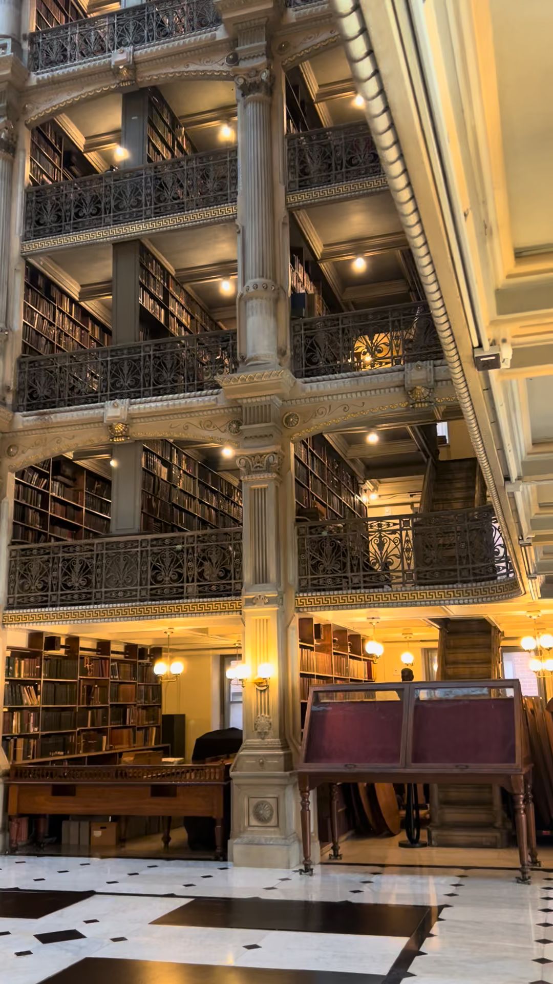 GEORGE PEABODY LIBRARY - Baltimore MD - Hours, Directions, Reviews ...