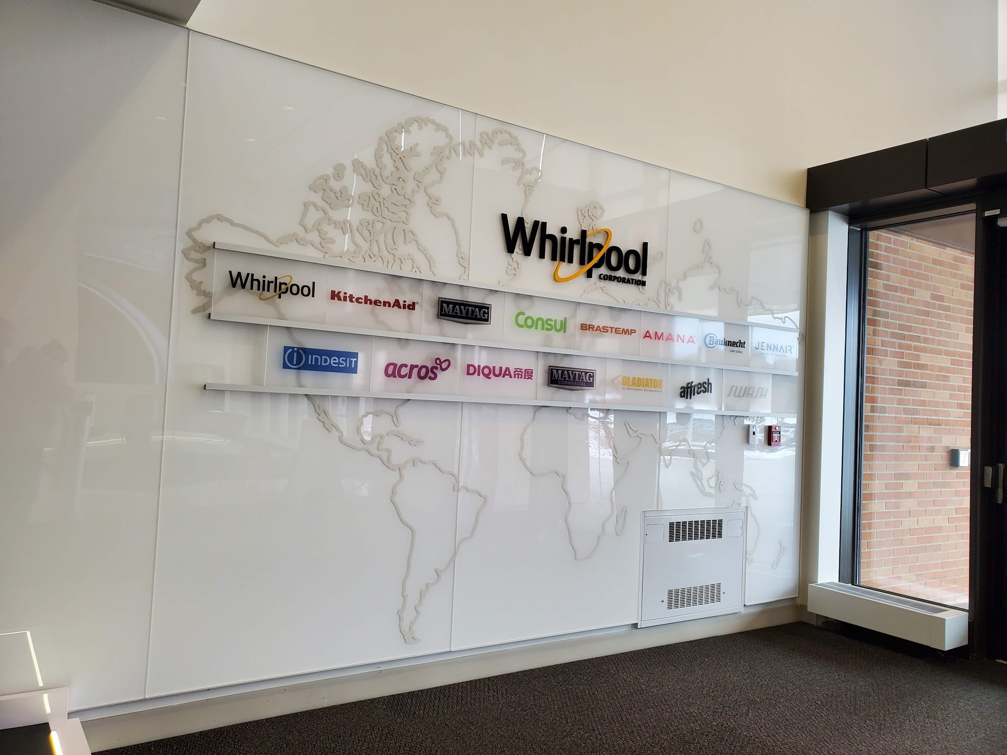 WHIRLPOOL CORPORATION GLOBAL HEADQUARTERS - Benton Harbor MI - Hours ...
