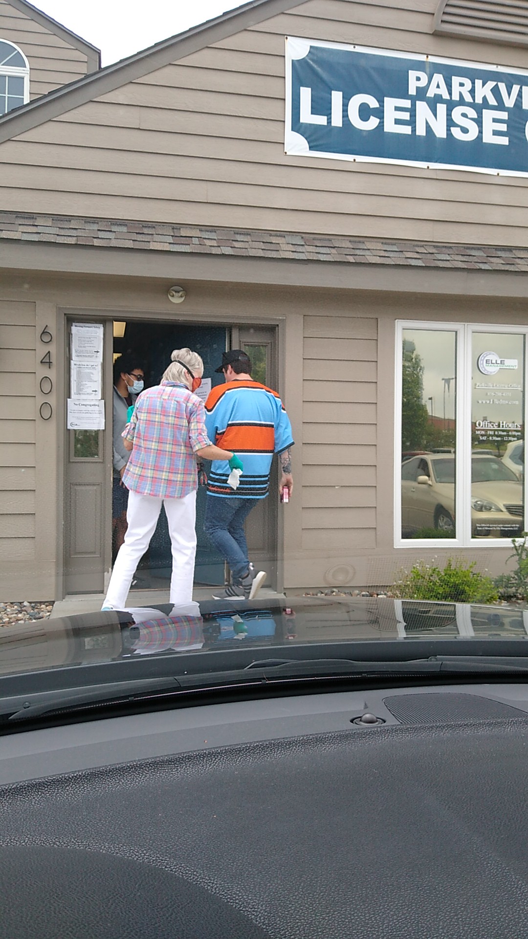 PARKVILLE LICENSE OFFICE - Kansas City MO - Hours, Directions, Reviews ...