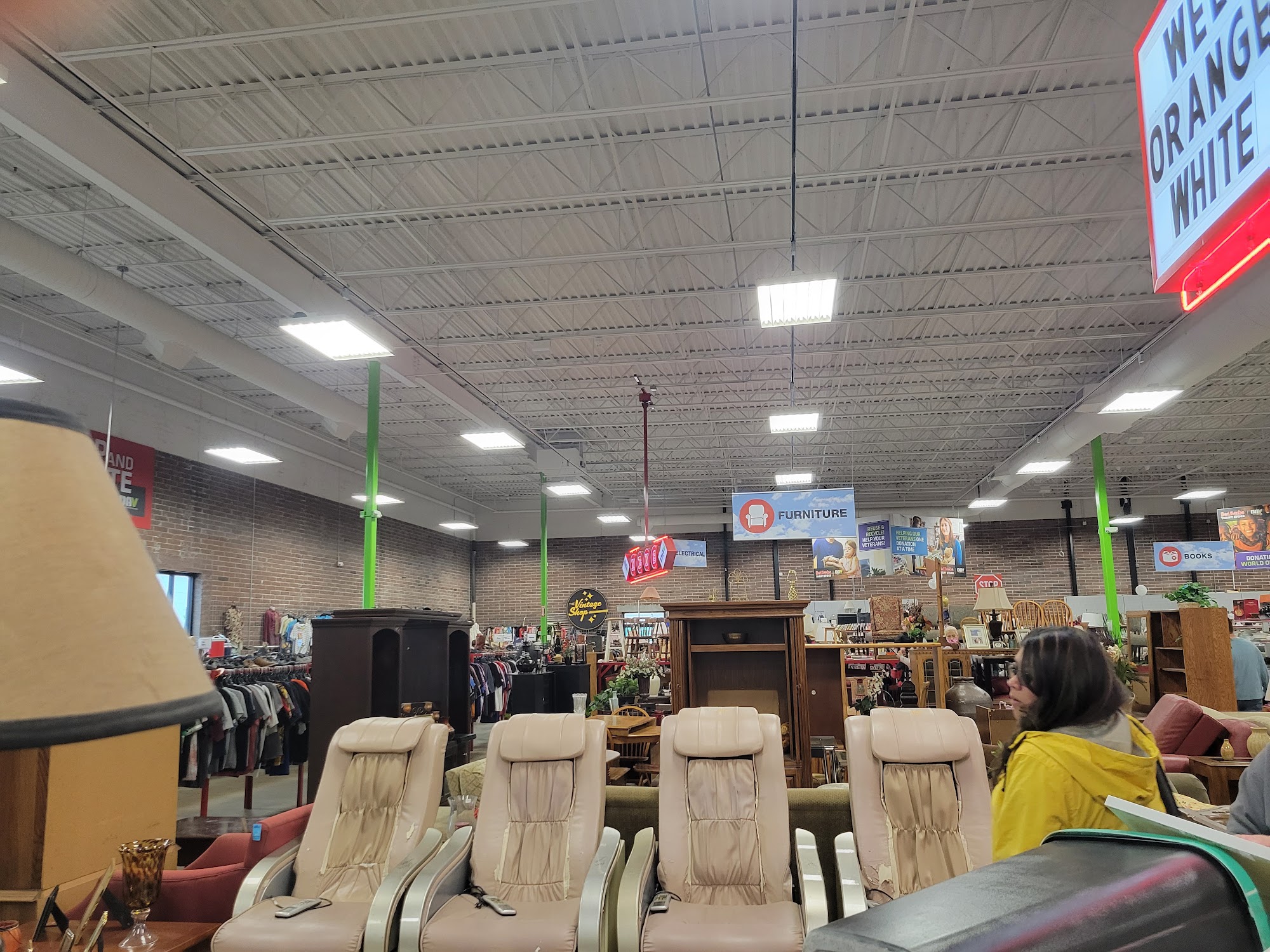 RED RACKS THRIFT STORE - Springfield MO - Hours, Directions, Reviews ...