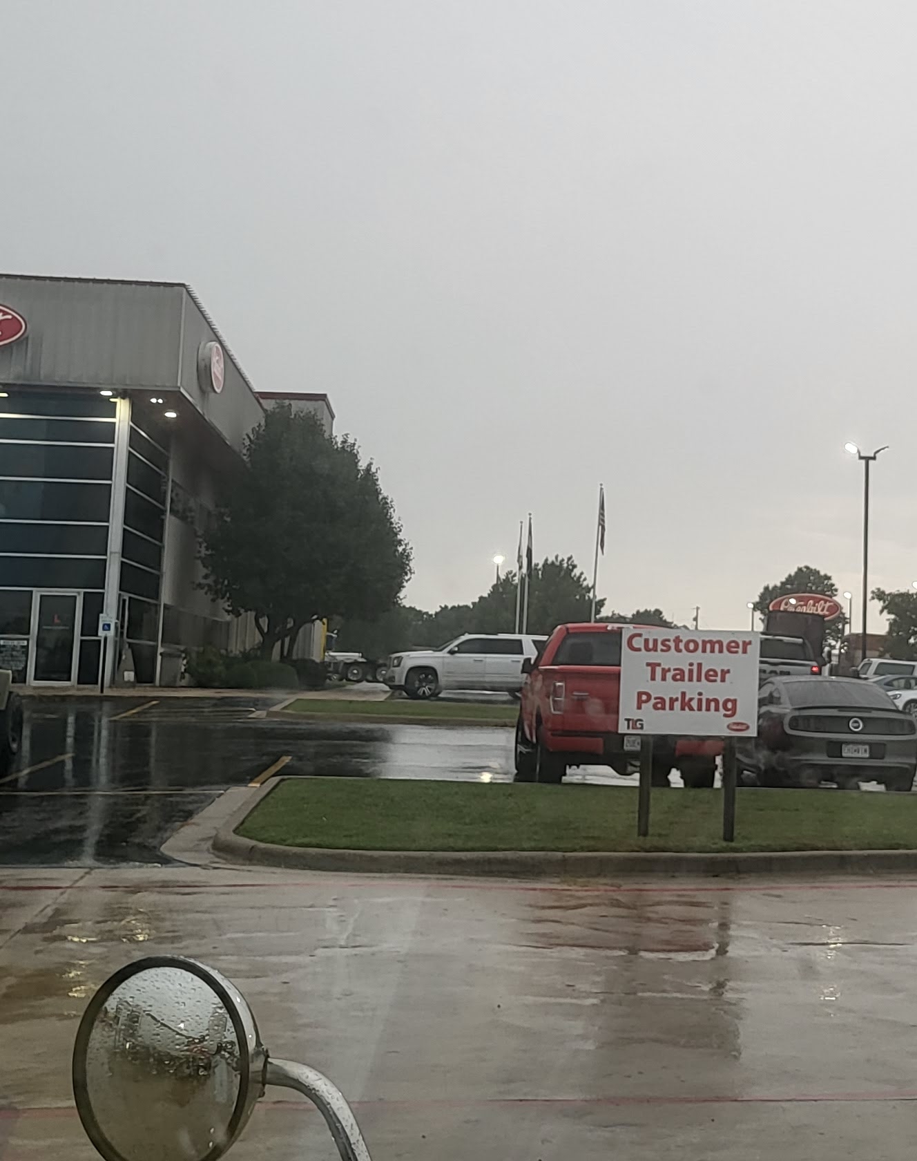 TLG PETERBILT - SPRINGFIELD - Strafford MO - Hours, Directions, Reviews ...