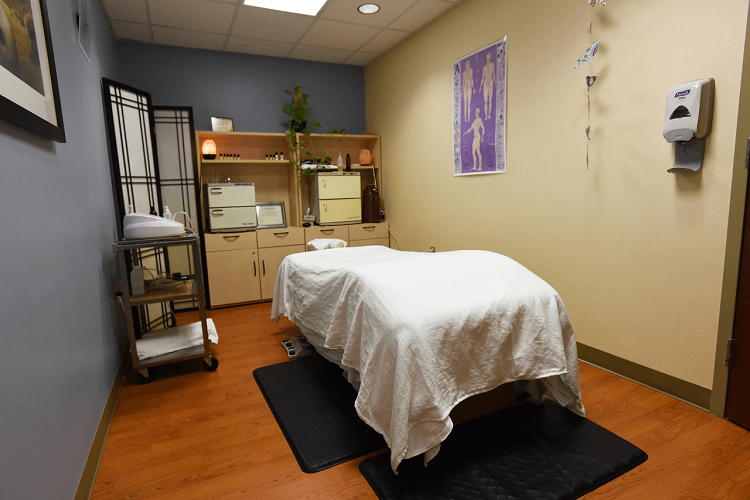 ATRIUM HEALTH PRIMARY CARE AND INTEGRATIVE MEDICINE - 707 Mem Blvd NE ...