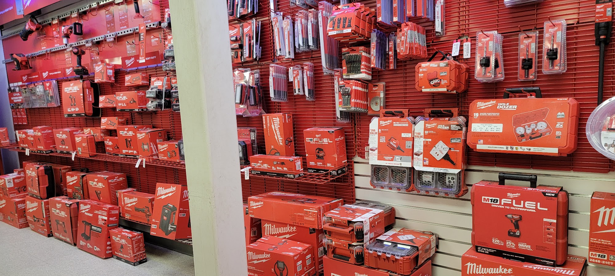 DSG (DAKOTA SUPPLY GROUP) - FARGO - Fargo ND - Hours, Directions ...