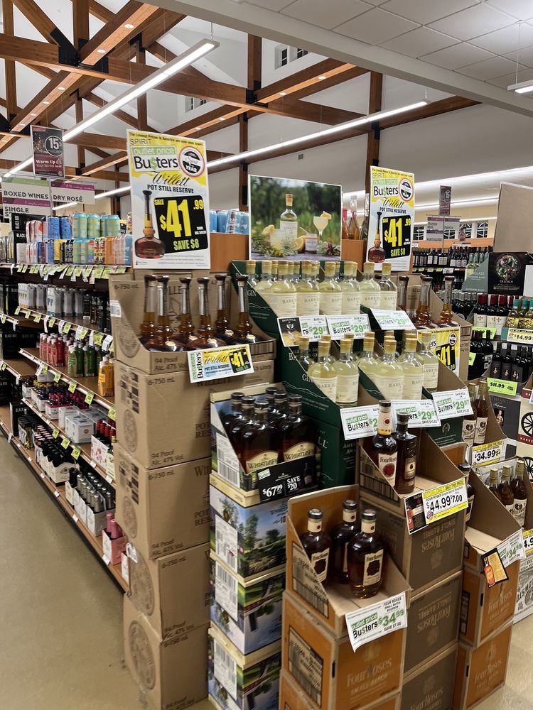 NH LIQUOR AND WINE OUTLET - Raymond Shp Ctr, Route 27 RFD, 2, Raymond ...