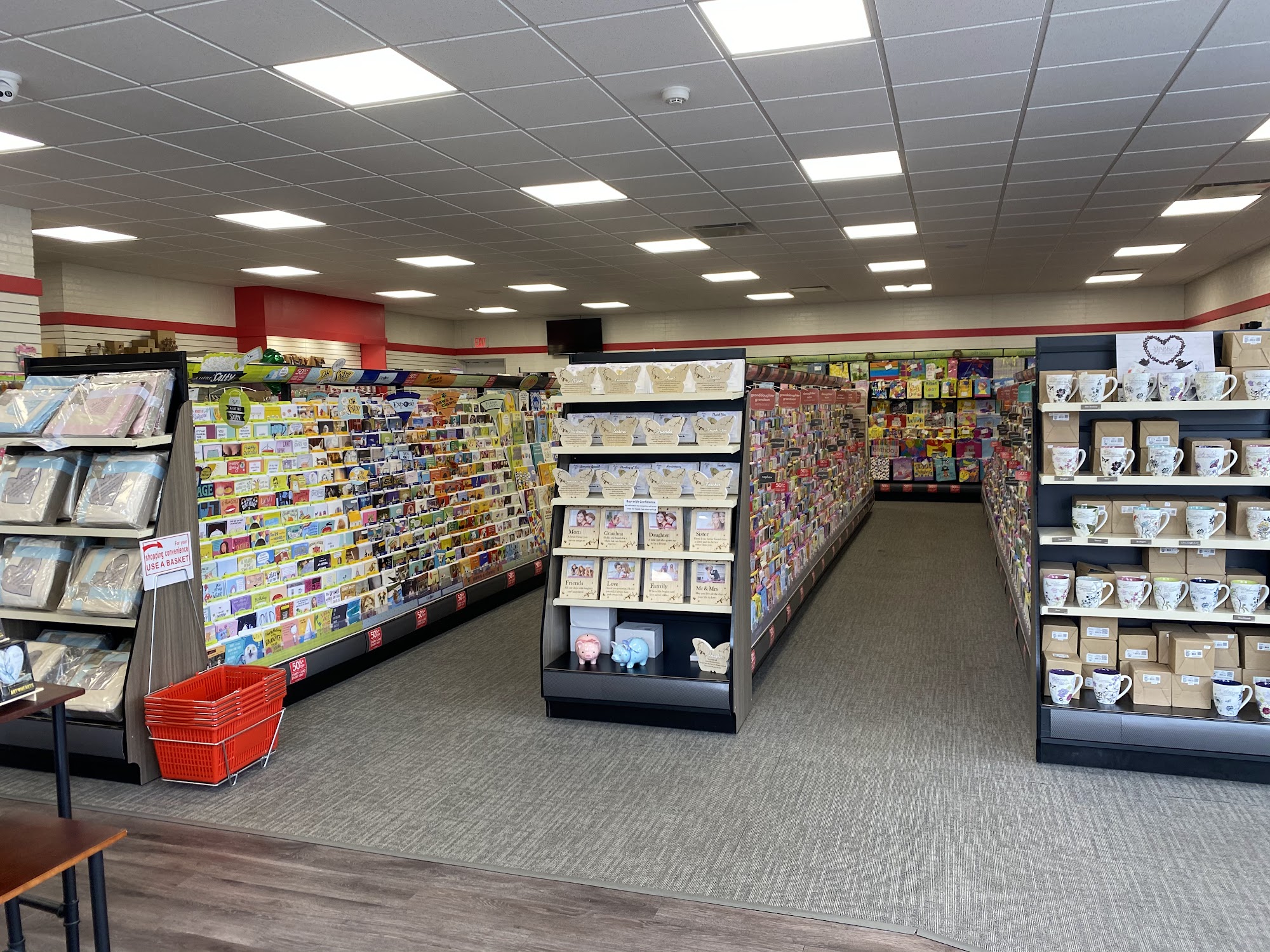 CLARK CARDSMART - Clark NJ - Hours, Directions, Reviews - Loc8NearMe