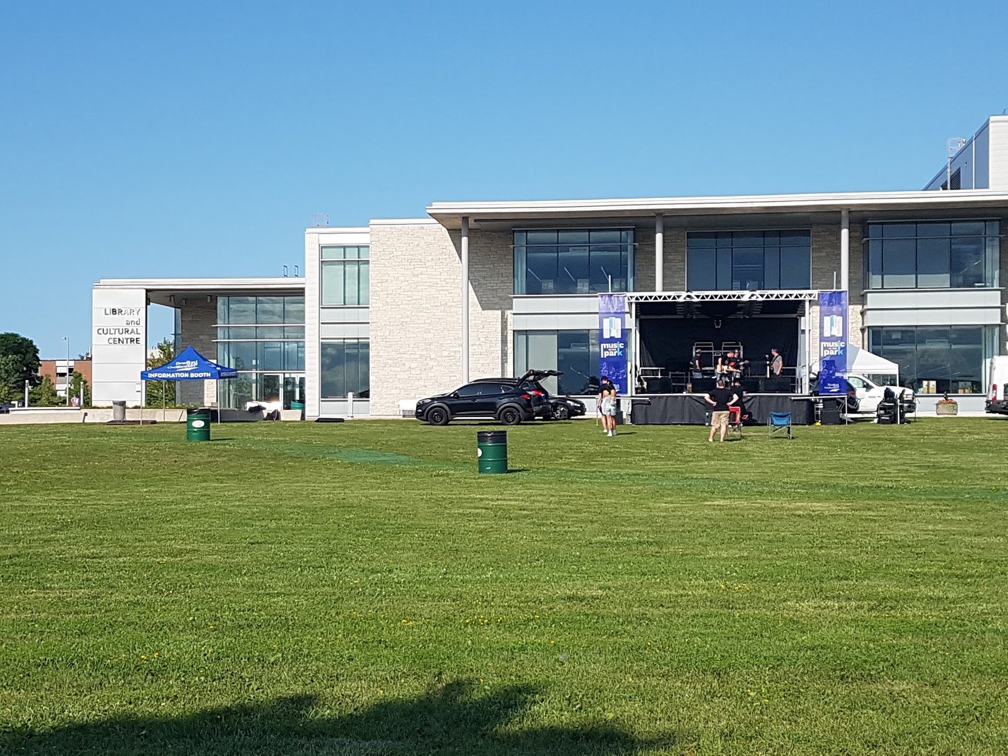 BRADFORD WEST GWILLIMBURY PUBLIC LIBRARY - Bradford ON - Hours ...