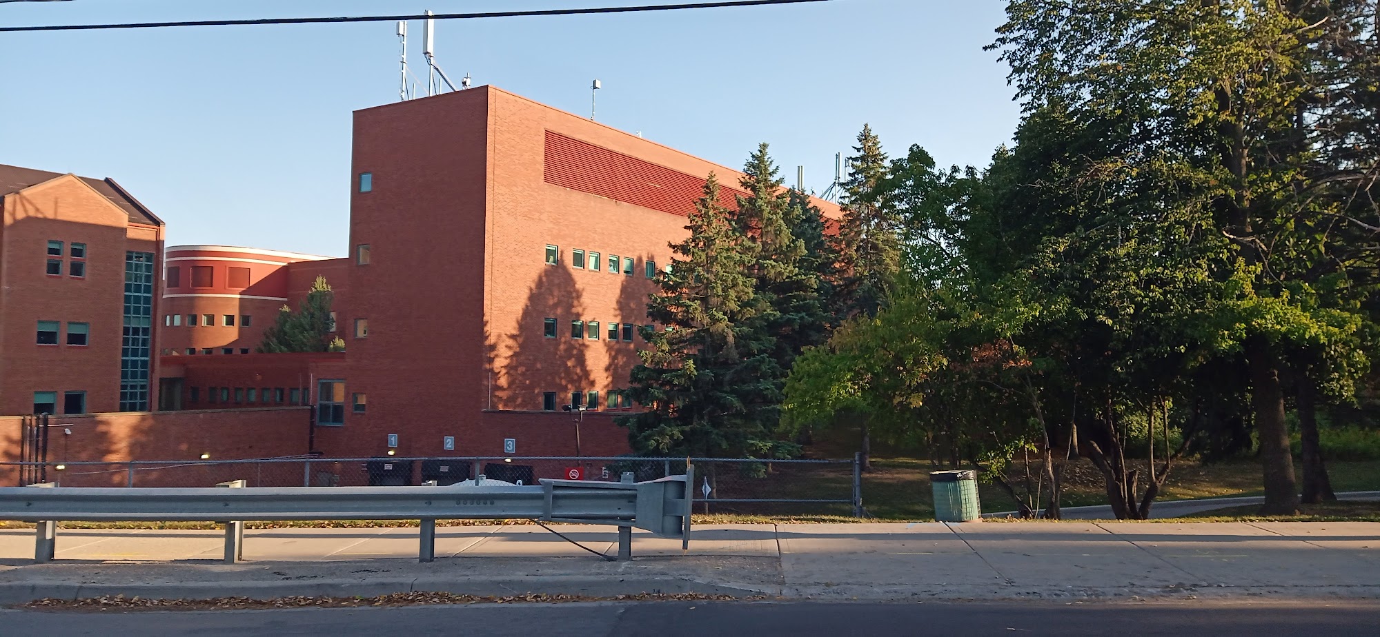 GRAND RIVER HOSPITAL - FREEPORT CAMPUS - Kitchener ON - Hours ...