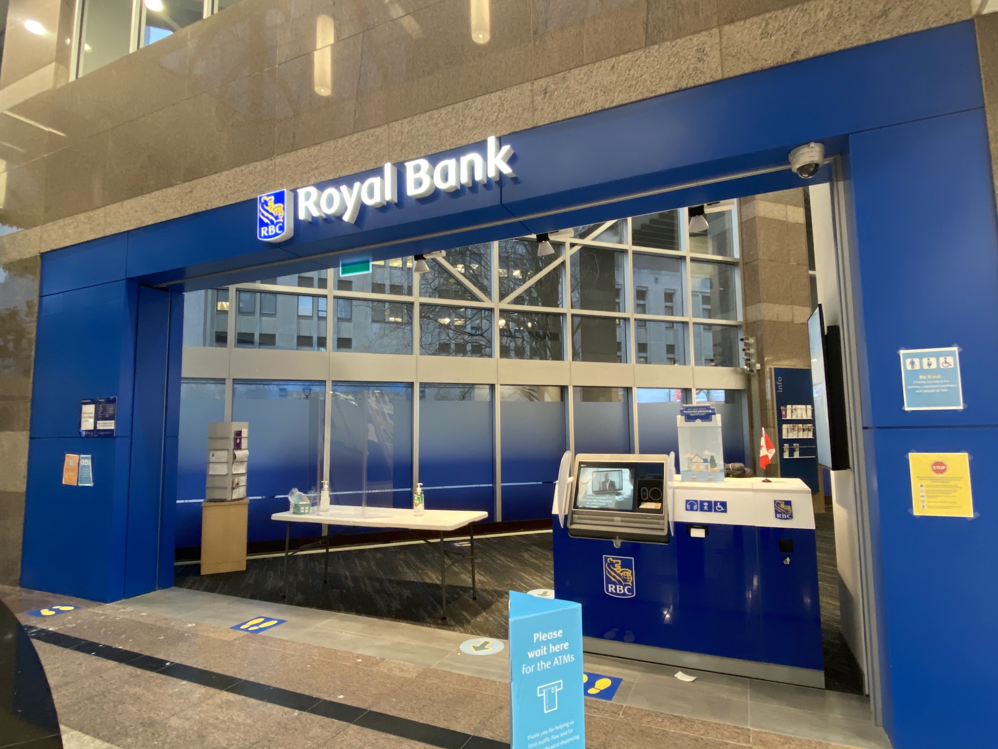 RBC ROYAL BANK - 465 Richmond St, London ON N6A 5P4 - Loc8NearMe