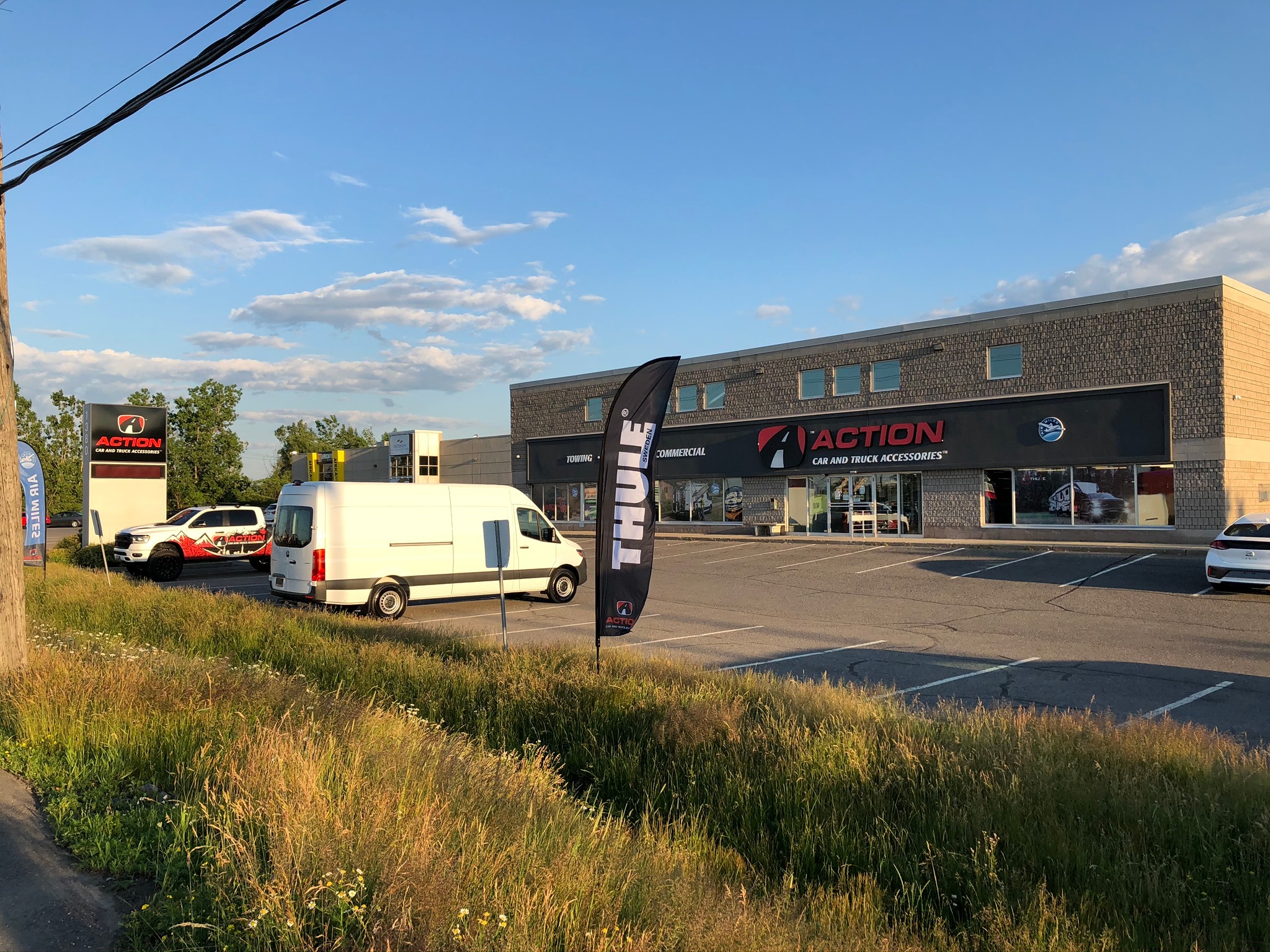 ACTION CAR AND TRUCK ACCESSORIES - OTTAWA - Ottawa ON - Hours ...