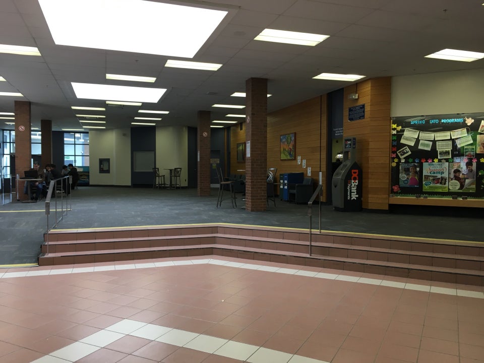THORNHILL COMMUNITY CENTRE - Thornhill ON - Hours, Directions, Reviews ...