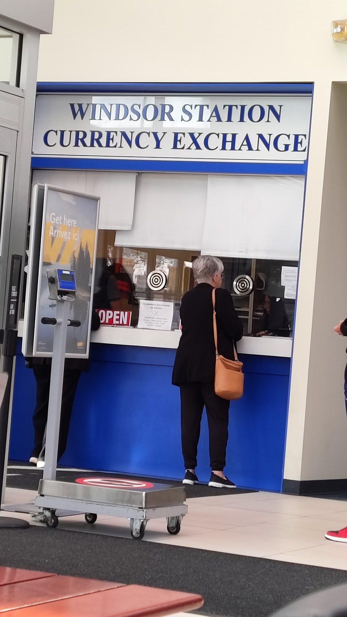 WINDSOR STATION CURRENCY EXCHANGE - Windsor ON - Hours, Directions ...