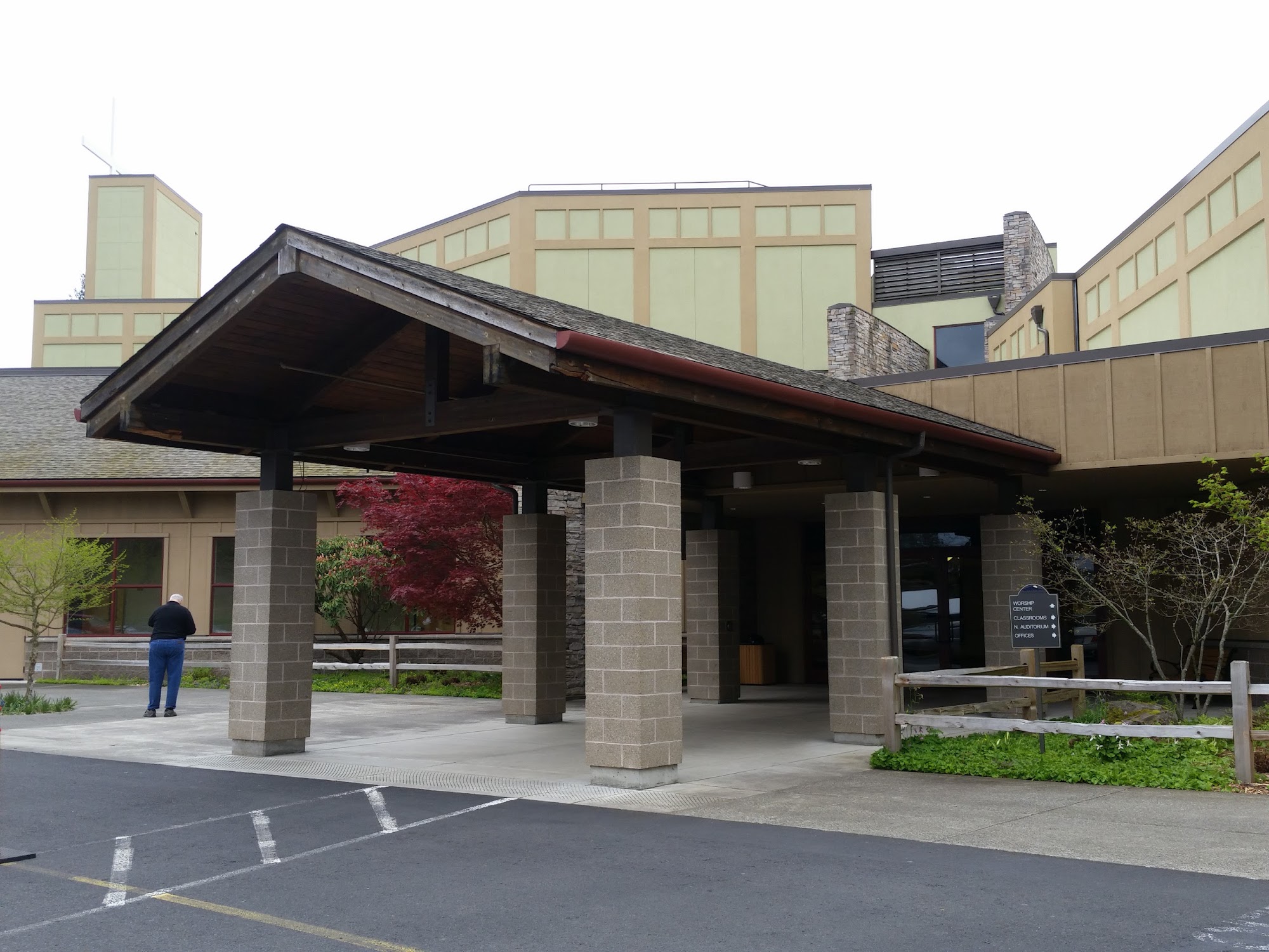 GOOD SHEPHERD COMMUNITY CHURCH - Boring OR - Hours, Directions, Reviews ...