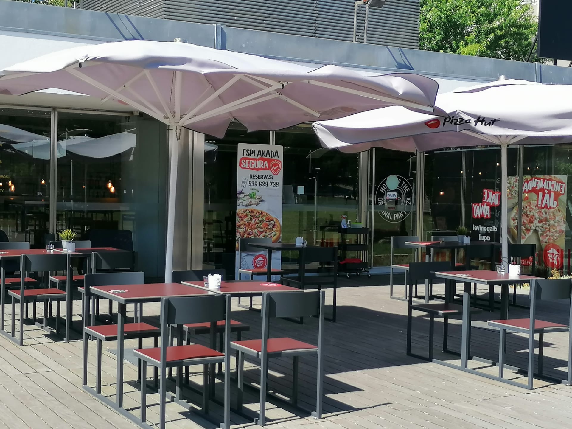 Pizza Hut, Maia - Menu, Reviews (56), Photos (14) - Restaurantji