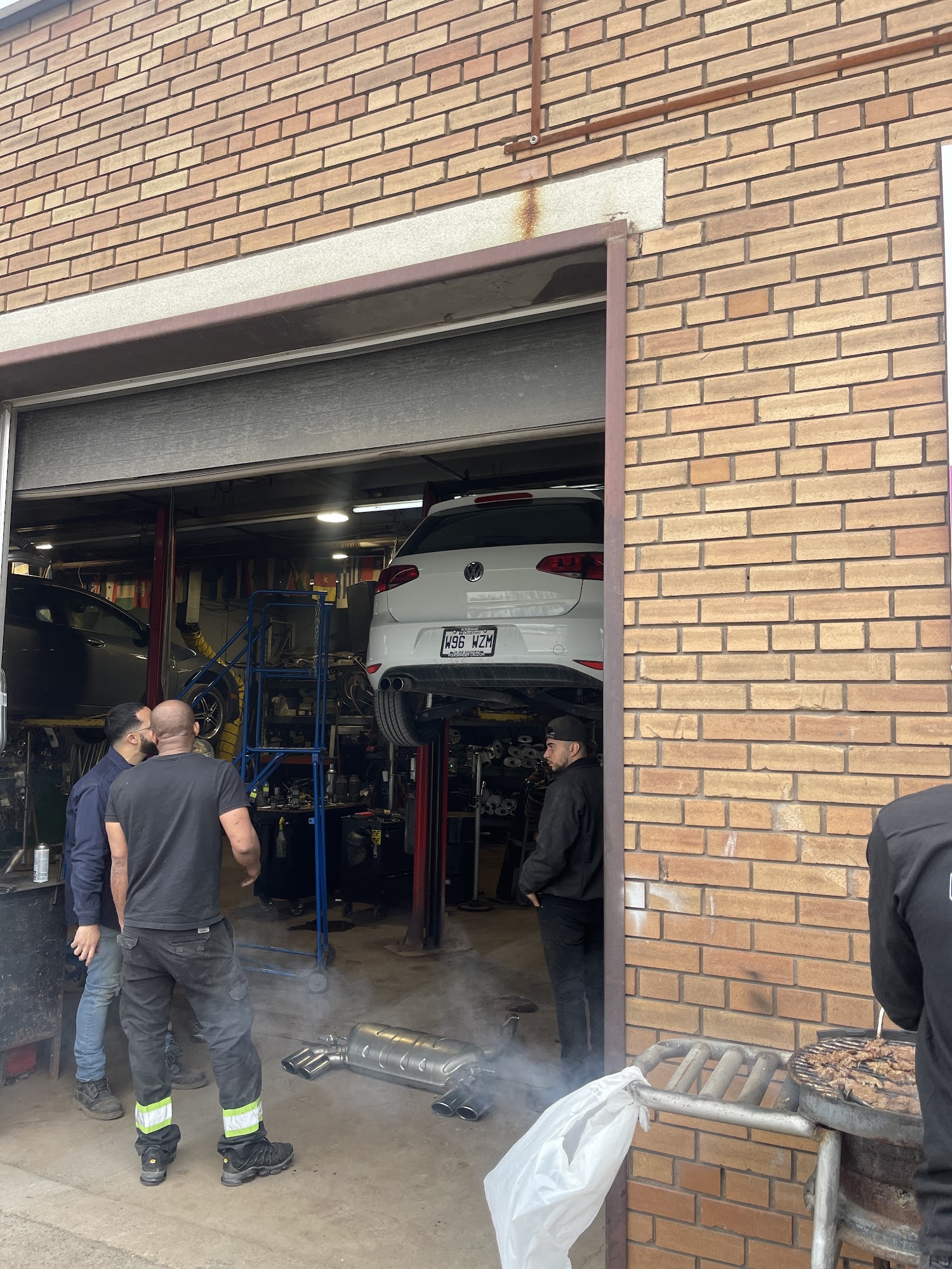 KIKO MUFFLER - Montreal QC - Hours, Directions, Reviews - Loc8NearMe