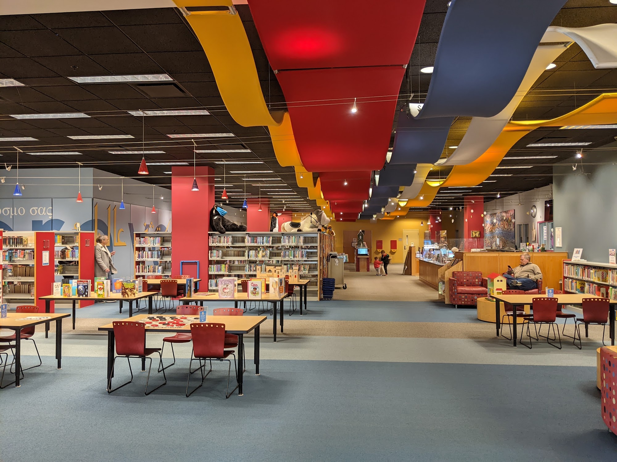 GREENVILLE COUNTY LIBRARY SYSTEM | HUGHES MAIN LIBRARY - Greenville SC ...