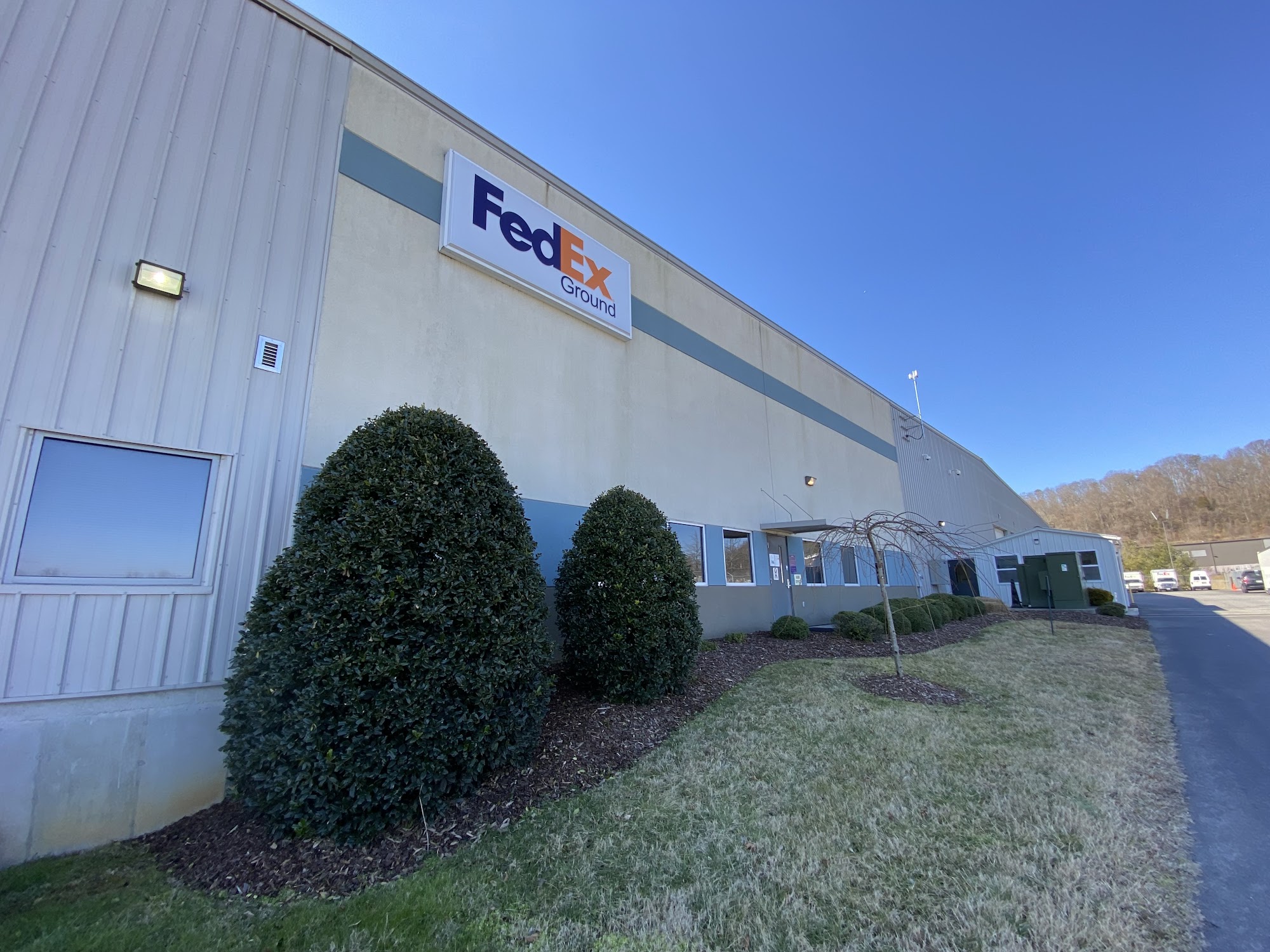 FEDEX GROUND - 2200 Tri-Cities Crossing, Kingsport TN - Hours ...