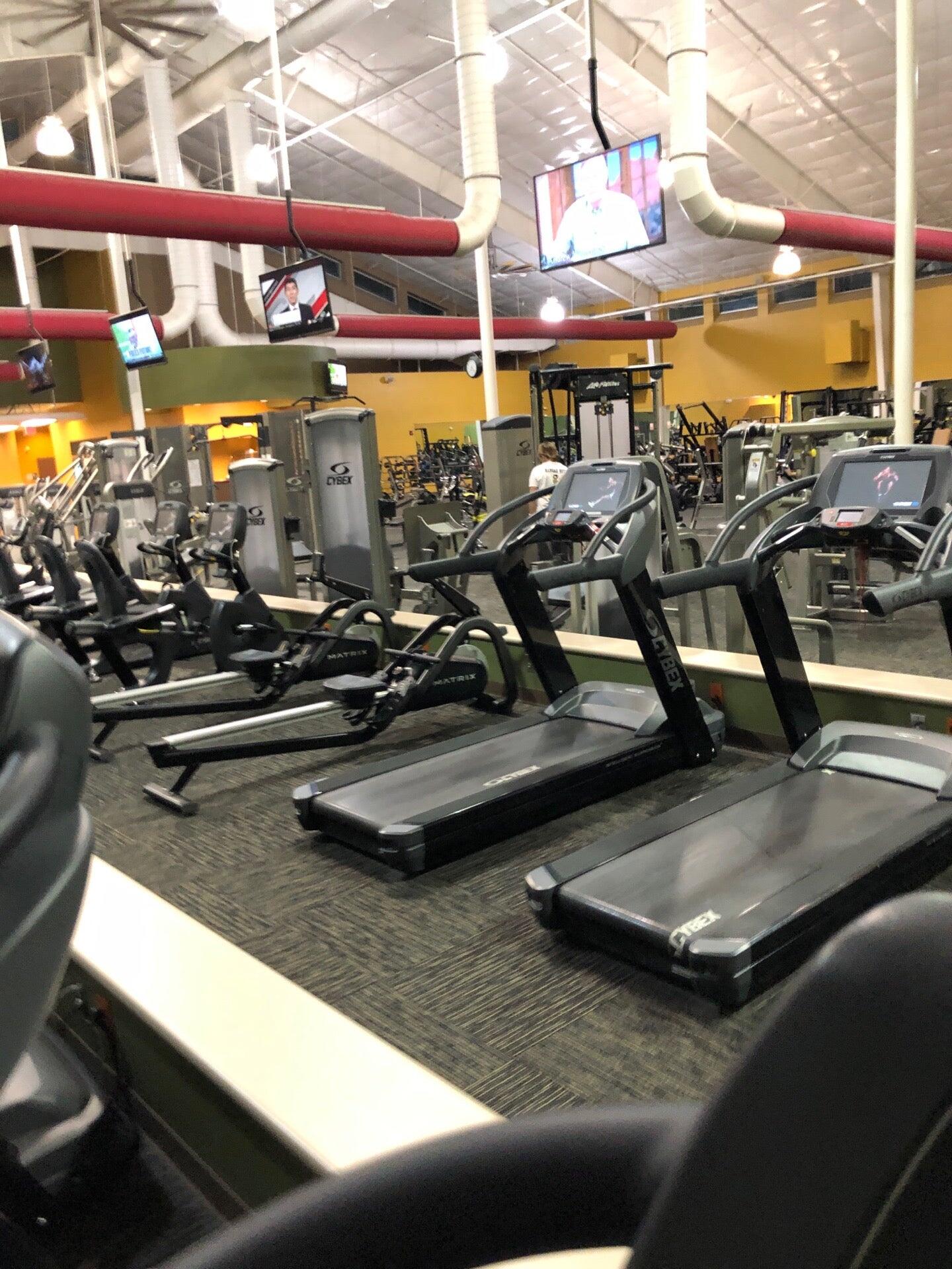 AMARILLO TOWN CLUB - Amarillo TX - Hours, Directions, Reviews - Loc8NearMe