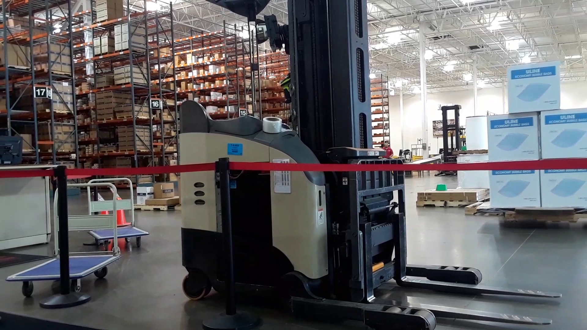 ULINE SHIPPING SUPPLIES - T6 - Irving TX - Hours, Directions, Reviews ...