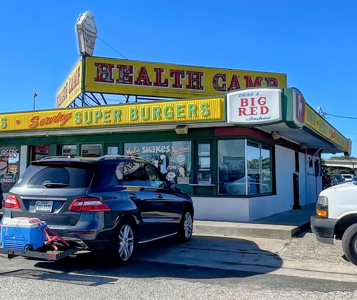 Where to Eat The Best Hot Dogs in Waco, TX - 2024 Restaurantji