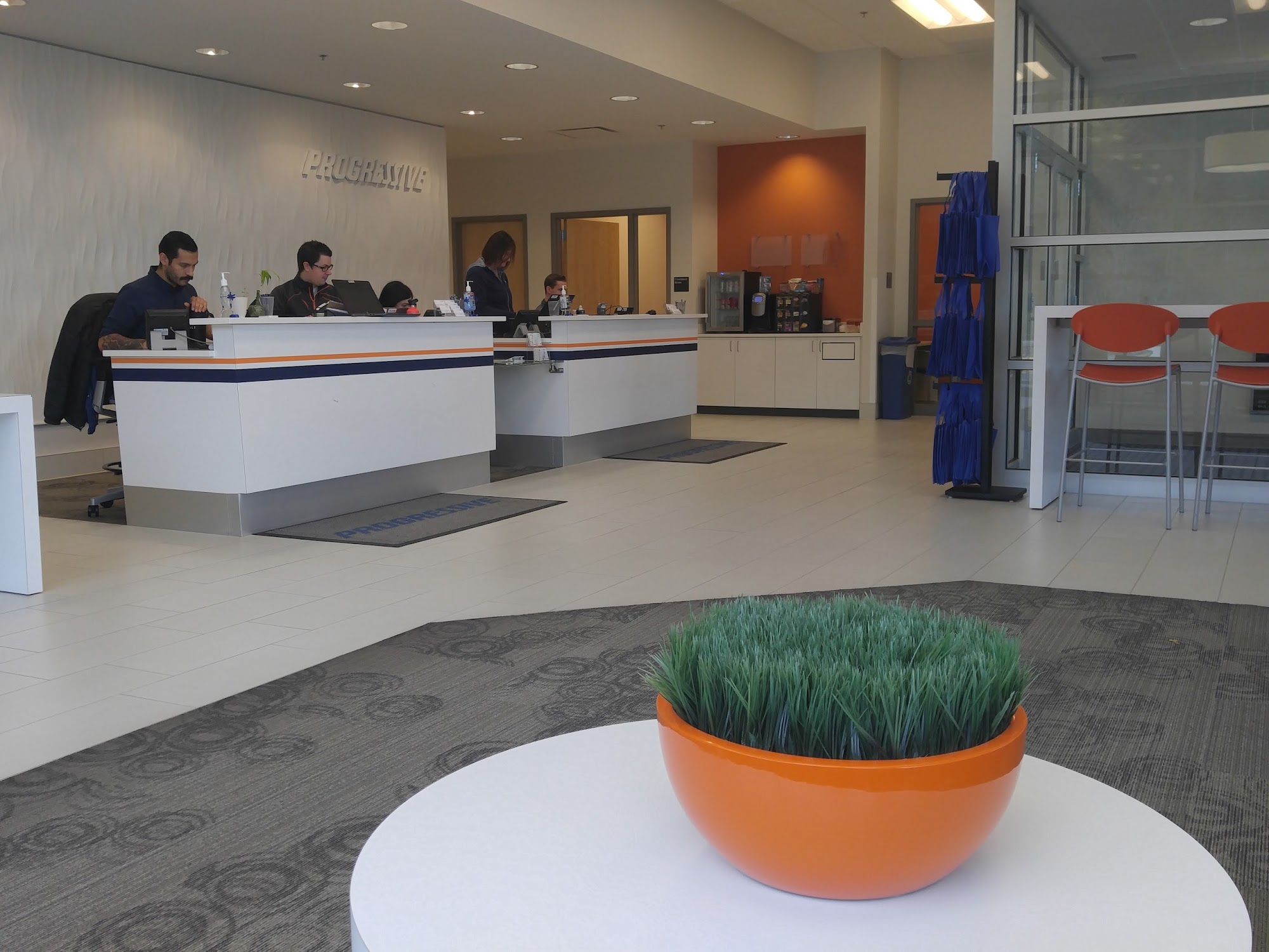 PROGRESSIVE INSURANCE - CLAIMS OFFICE - Federal Way WA - Hours ...