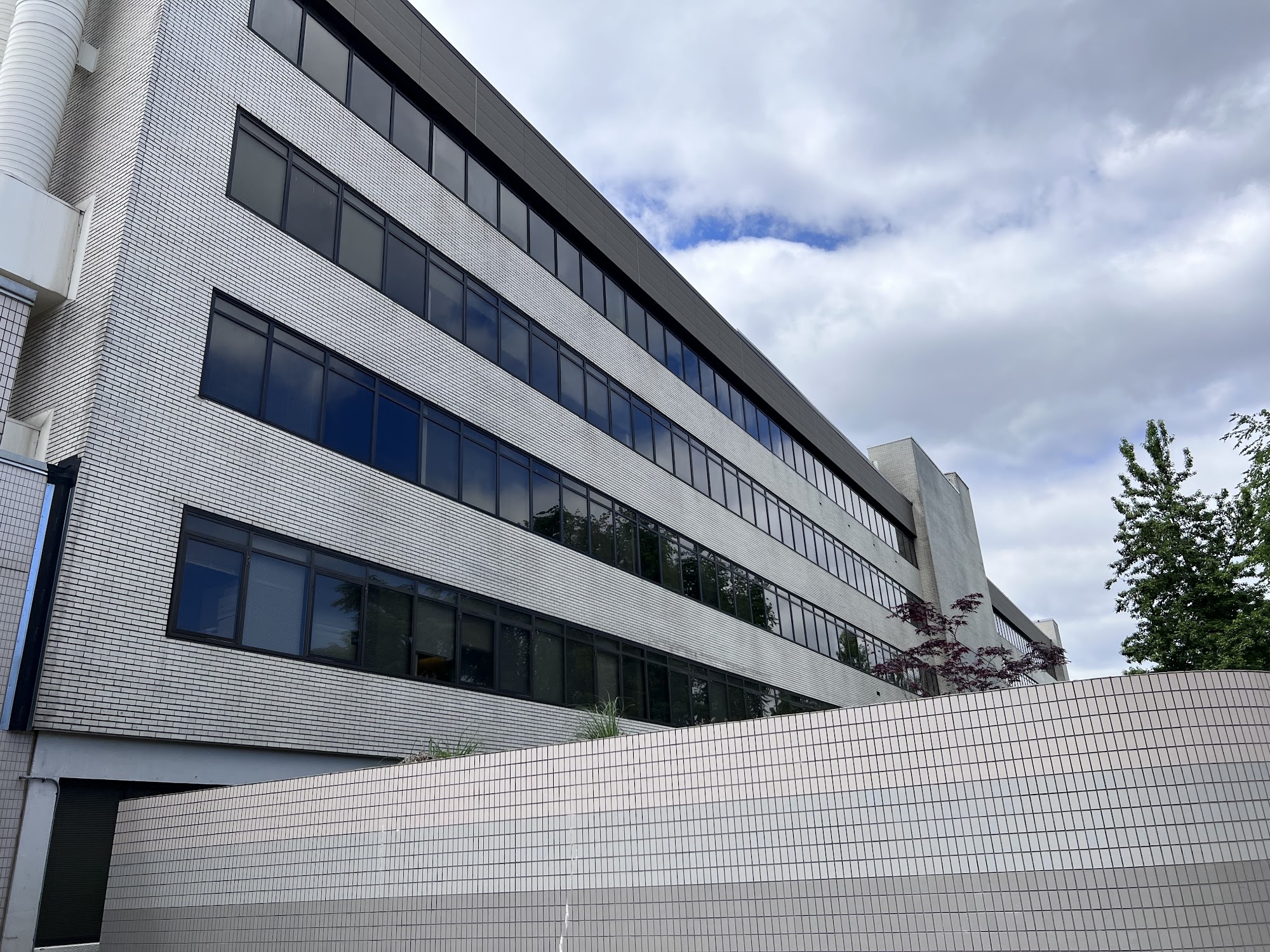 KAISER PERMANENTE CAPITOL HILL CAMPUS - Seattle WA - Hours, Directions ...