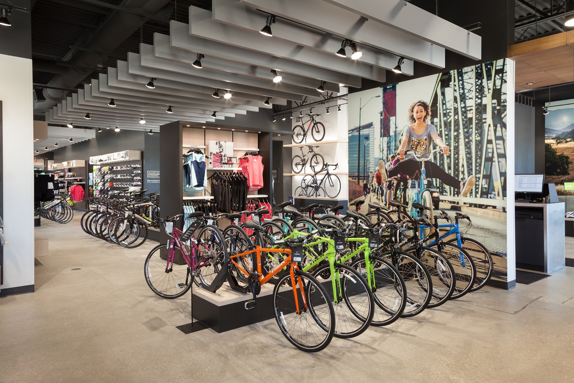 TREK BICYCLE MADISON EAST - Madison WI - Hours, Directions, Reviews ...